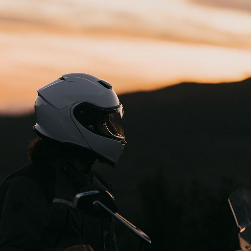 Shoei Neotec 3 Plain Helmet | BurnOutMotor